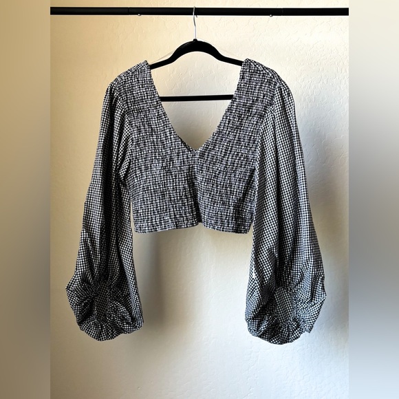 Live 4 Truth | Tops | Nwt Live 4 Truth Gingham Smocked Billowing Bishop ...